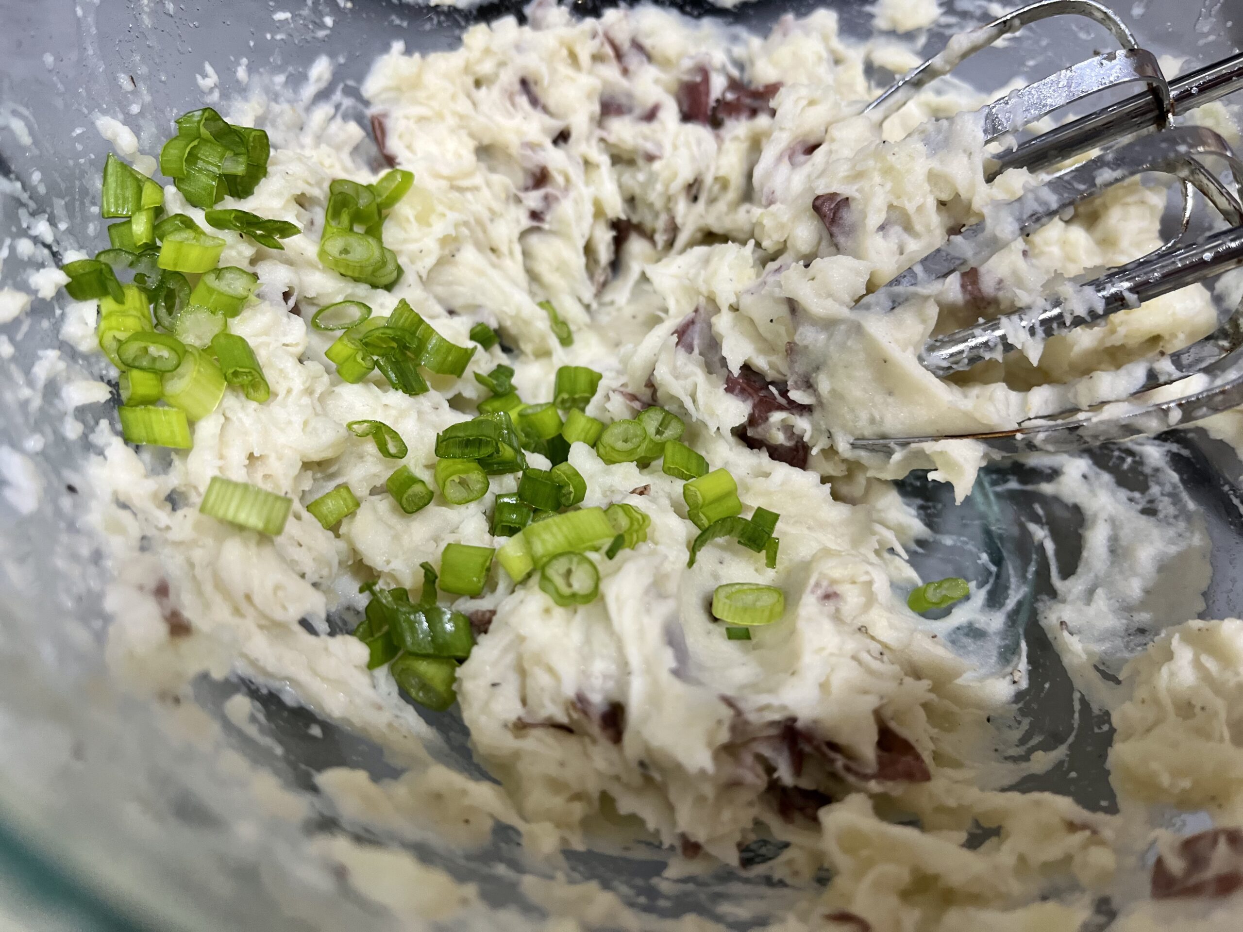 Loaded Red Mashed Potatoes - HaveRecipes.com
